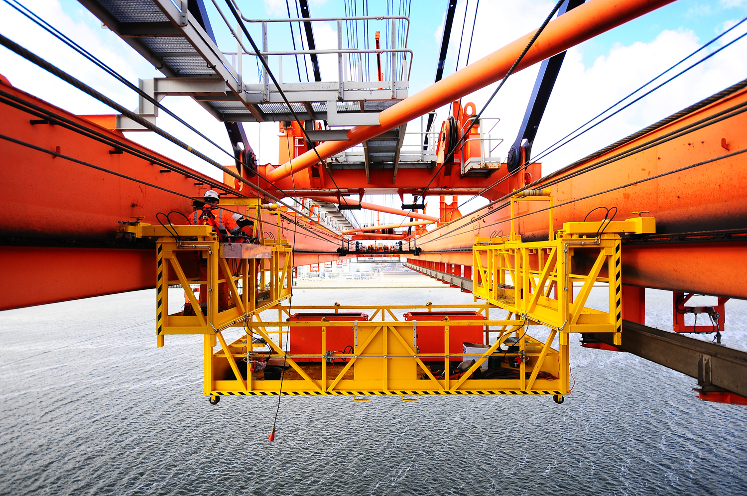 ZPMC onderhoudsplatform STS | Bemo Rail