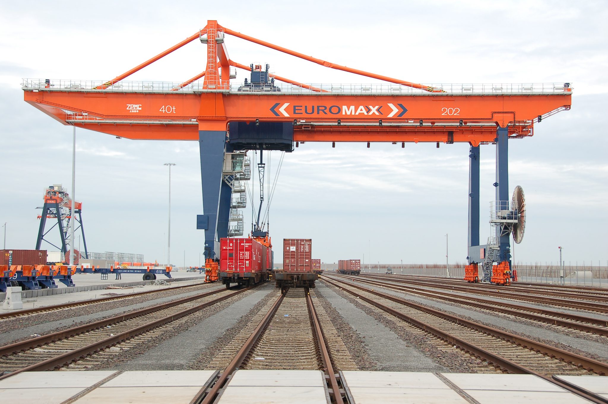 Container Terminals - Bemo Rail