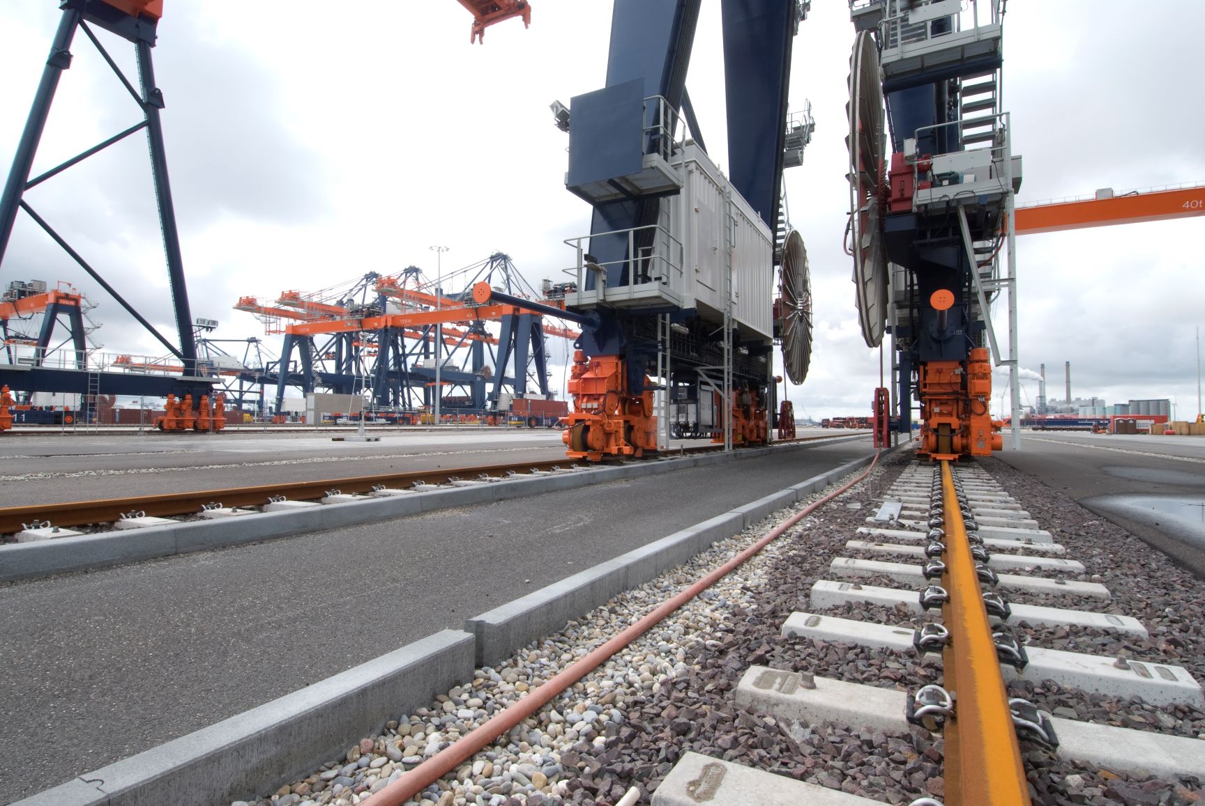 Container Terminals - Bemo Rail